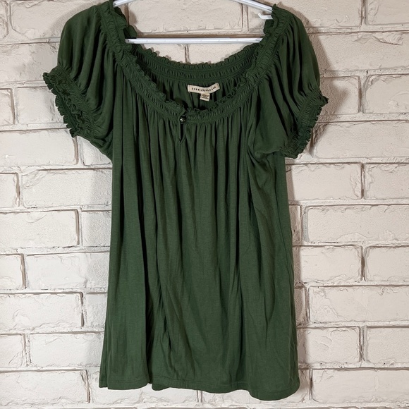 Debbie Morgan | Tops | Debbie Morgan Short Sleeve Tshirt | Poshmark